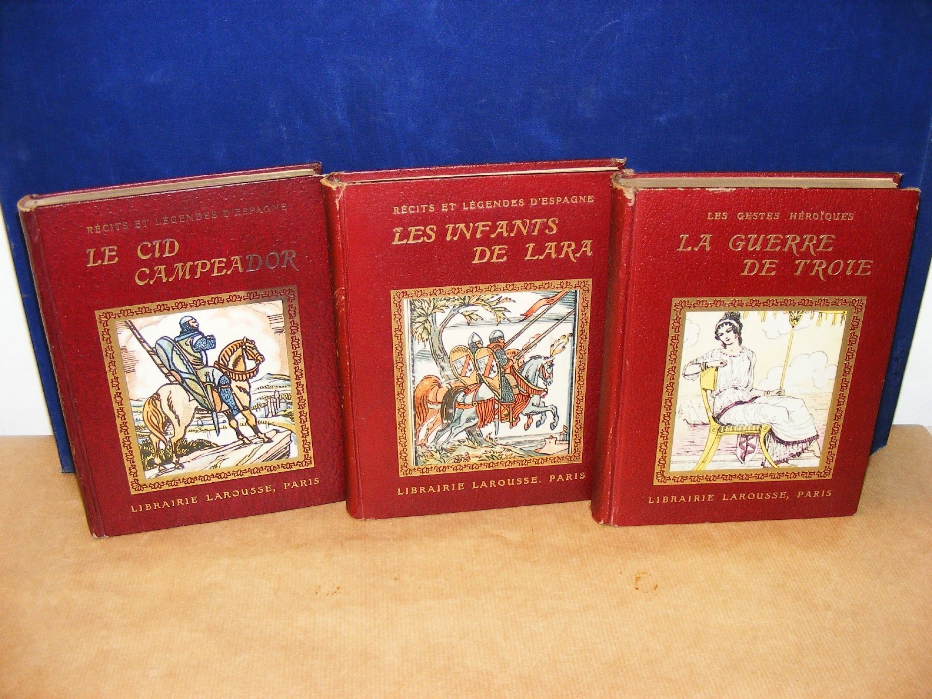 Contes et gestes heroiques tri knjige – Antikvarne Polovne Knjige